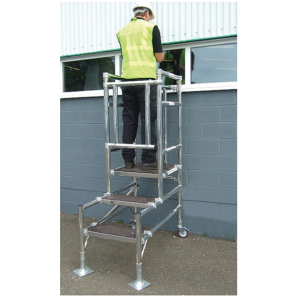 Industrial Telescopic Podium Steps | Work Platforms