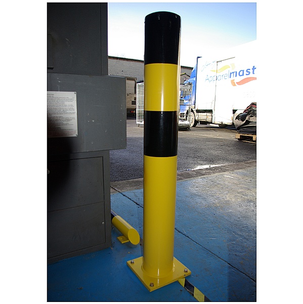 Black Bull Large Heavy Duty Bollards | Bollards