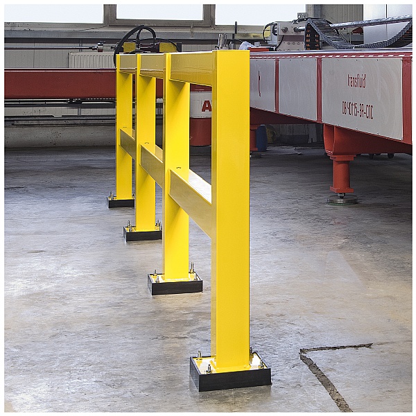 Black Bull Heavy Duty Impact Protection Barrier System | Industrial ...