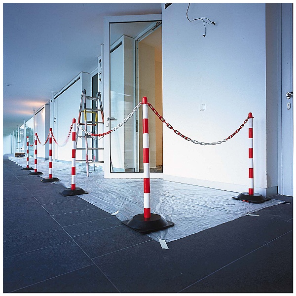 TRAFFIC-LINE Guarda Chain Barrier Kits | Portable & Extendable Barriers